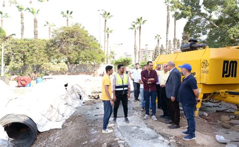 رئيس جامعة المنصورة في زيارة تفقدية لكلية الحقوق