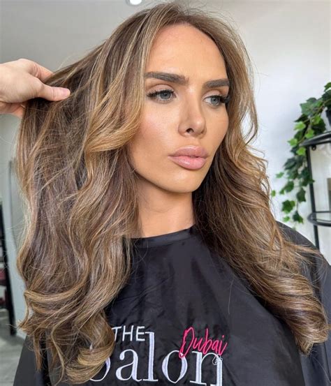 Best Hair Colors For Blue Eyes To Make Them Even More Striking