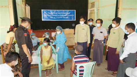 ကသာမြို့၌ အသက် ၁၂ နှစ်နှင့် အထက် ကျောင်းသား သူပေါင်း ၂၅၁၄ ဦးကို ကိုဗစ် ၁၉ ရောဂါ ကာကွယ်ဆေး ထိုးန