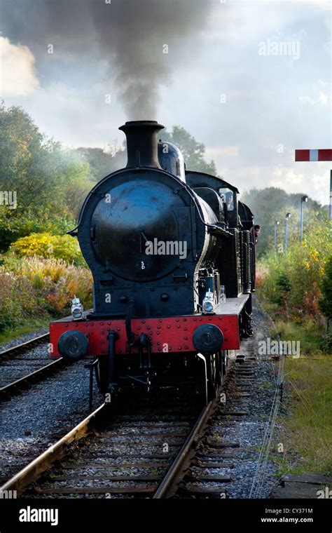 Lms Class 3f Jinty 47324 At Ramsbottom Station East Lancashire