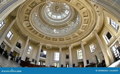 Circular Room With Columns And Skylight Architectural Design Elements