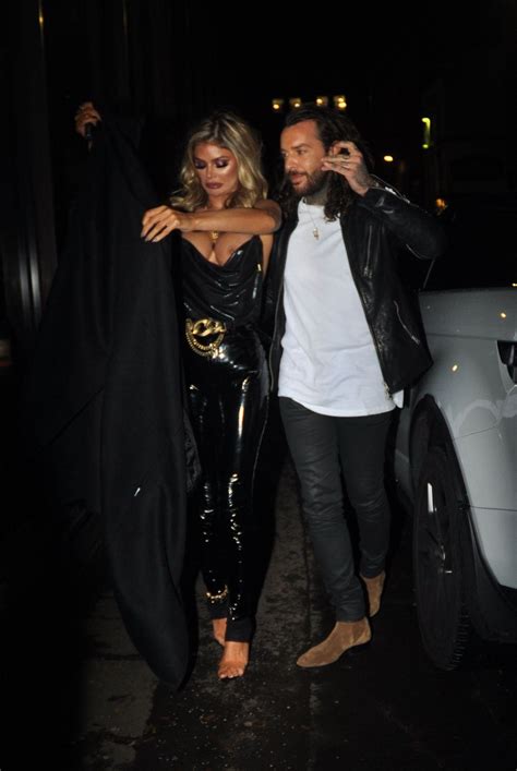 Chloe Sims Paparazzi Oops Outdoors Photos Thefappening Link