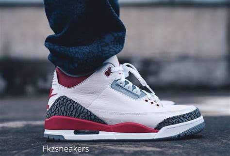 Nike Air Jordan Retro 3 Fire Red