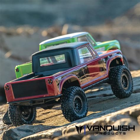 Vanquish Products Vs4 10 Ultra Origin Halfcab Kit Rc Newb