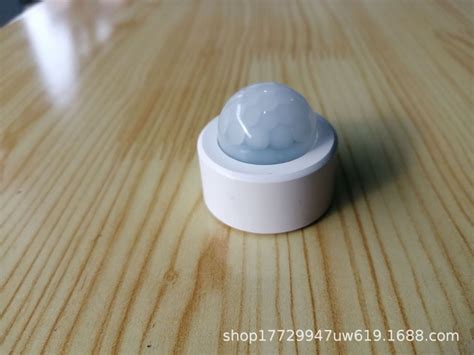 涂鸦zigbee人体移动红外传感器pir监测角度120℃ 阿里巴巴
