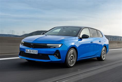 Opel Astra Sports Tourer Pick Up