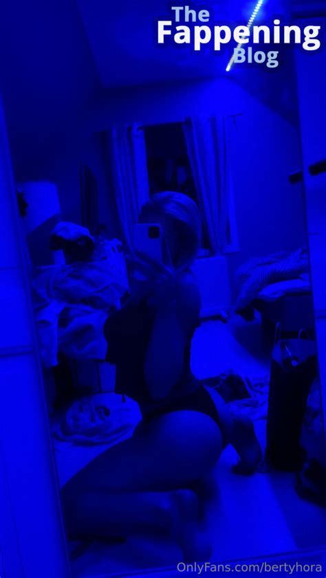 Josefinechammas Bertyhora Nude Leaks Onlyfans Photo 12 Thefappening