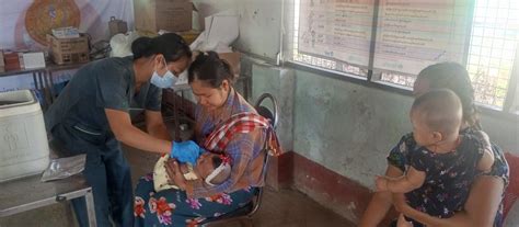 လှိုင်းဘွဲမြို့နယ်တွင် မွေးကင်းစမှ အသက် ၁ နှစ်ခွဲအောက် ကလေးငယ်များအား ပုံမှန်ကာကွယ်ဆေးထိုးနှံ