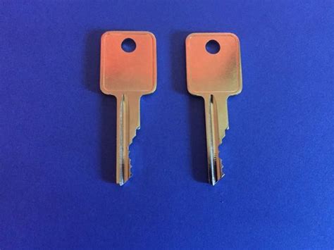 2 Better Built Truck Toolbox Keys Code Cut To H01 Thru H10 Tool Box Lock Key