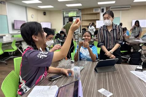 น้องๆ โครงการ วมว คู่มหาวิทยาลัยสงขลานครินทร์ ร่วมกิจกรรม Science