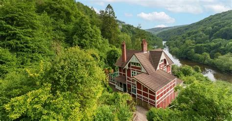 Netflix Sex Education Chalet In Wye Valley Goes On Market For £15m Gloucestershire Live
