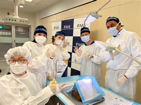 Ifaas Advanced Blepharoplasty Training Suture And Incisional Technique