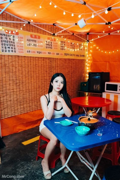 Loozy Bomi Street Stall Photos