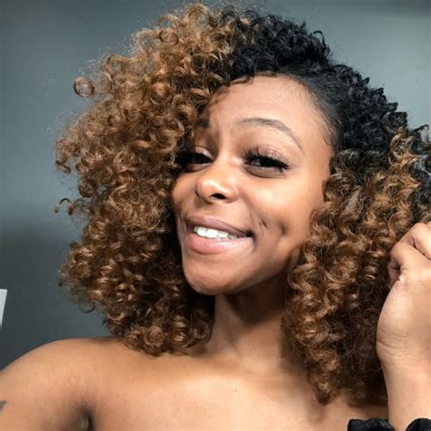 Joi Joiiam • Threads Say More