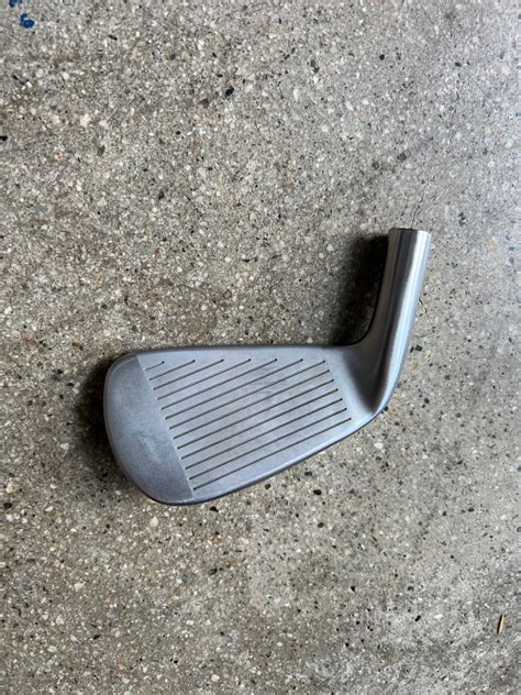 Taylormade P790 Udi 2 Iron Head Sold For Sale Archive For Feedback