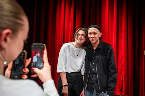 Актёр сериала Слово пацана поделился впечатлениями от кинопарка Москино