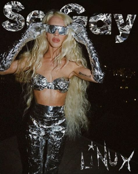 The Hottest Ever Linux On Her Upcoming Book Her Newest Party And