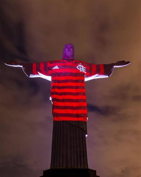 Impactante El Cristo Redentor Se Iluminó Con La Camiseta Del Flamengo Infobae