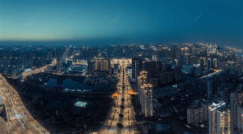 무한 도시 건축 밤 건축 Hankou 기차역 공중 파노라마 사진 지도 배경 우한 시티 건물 배경 일러스트 및 사진 무료 다운로드 Pngtree