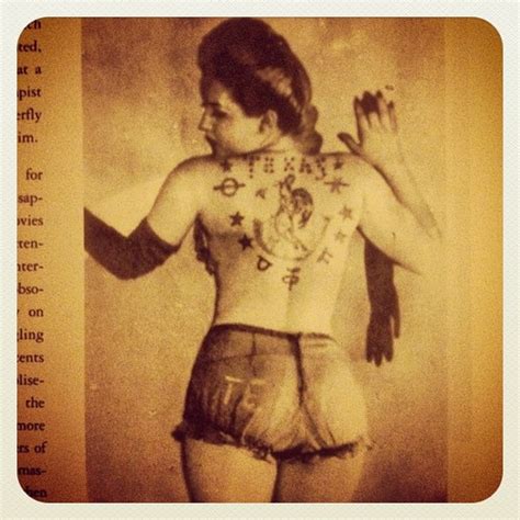 Miss Meadows Pearls Fashion Photography Alternative Model Burlesque Vintage