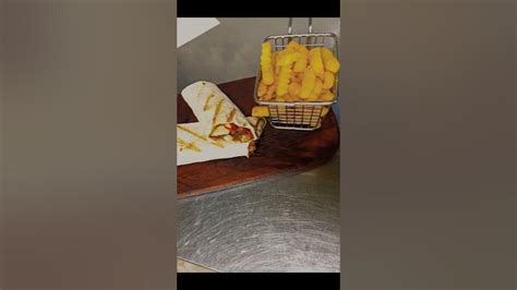 سندويش فاهيتا الدجاج على طريقة الشيف عمر 👌👌 Youtube