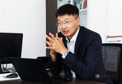 МАН ын дэргэдэх “Хүний эрх Дэвшилтэт бодлогын хүрээлэн” гийн захирлаар Б Дөлгөөнийг томиллоо