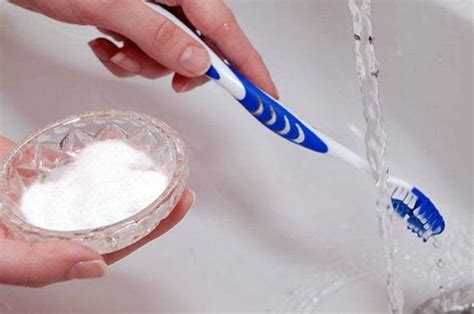 გასწავლით თუ როგორ უნდა გაუმკლავდეთ კბილის ქვასა და ყვითელ ნადებს სახლის პირობებში