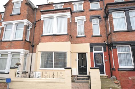 Columbus Ravine Scarborough North Yorkshire Yo12 7qu 2 Bed Apartment