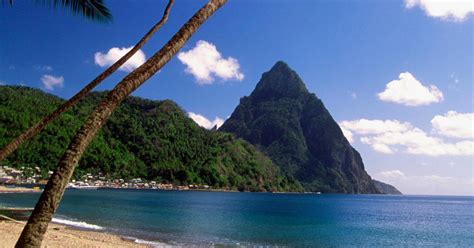 St Lucia Travel Guide — Where To Stay And What To Do