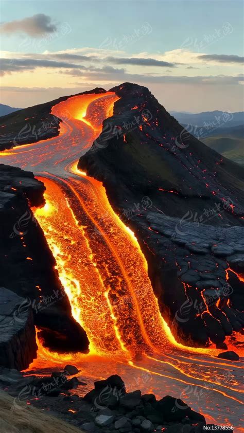 火山熔岩流淌自然景观下载 红动中国