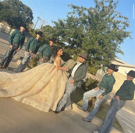 Chambelanes De Xv Vaqueros Trajes Para Chambelanes Mis Xv