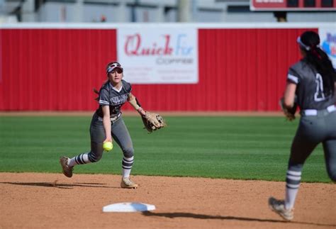 Its About How Big You Play Halle Bailey Exudes Confidence From Lead