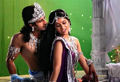 Vicky Batra And Surbhi Shukla Ombre Wallpapers Ombre Wallpaper Iphone Deva