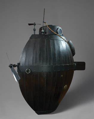 The First Submarine Last Look Yale Alumni Magazine