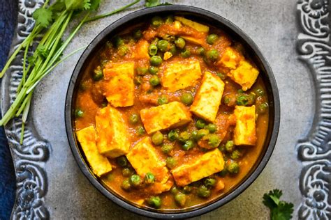 Low Fat Restaurant Style Matar Paneer Recipe Byamj