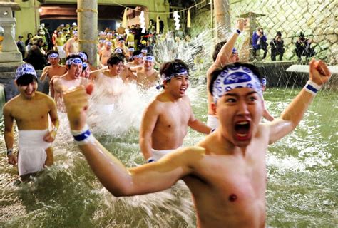 Naked Festival Thousands Gather For Japans Annual Hadaka Matsuri Cnn
