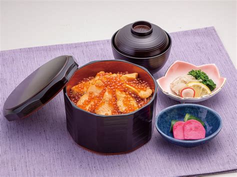 天然ます使用の「ますのはらこめし」が今年もスタート！6月末までご提供！秋のはらこめしとは違った味わいをぜひ楽しんで！ グルメ オーレ
