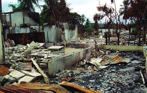 Golden Gate Indonesia Sulawesi 1 Poso Conflict In An American Reporters Eyes Konflik Poso