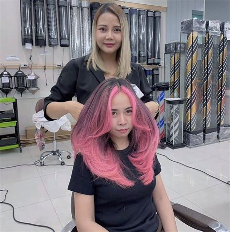 🥰ทุกคนรู้รึป่าวว่าที่อมตะชลบุรี มีร้านยืดผม💆💇อันดับ 1 ในเมืองชลบุรี การันตียืดผมมากกว่า200หัวต่อ