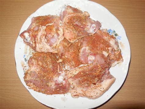 Куриные бедра с картошкой в духовке как вкусно приготовить куриные бедра с картошкой