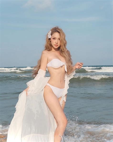 Wow Youre So Hot Girl Rrealasians