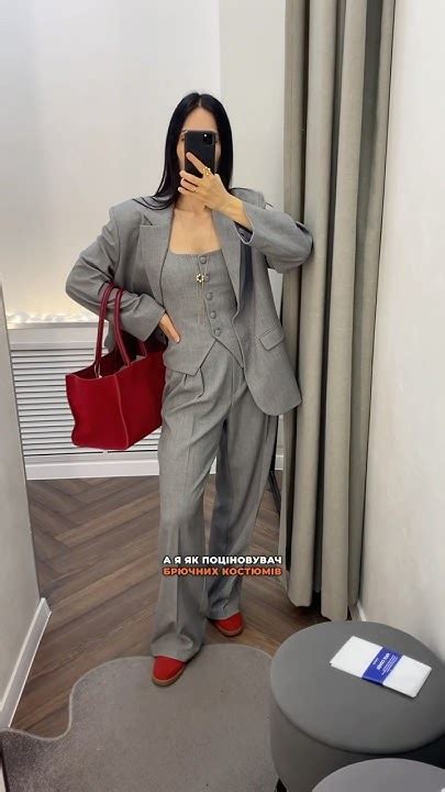 Який колір краще сірий чи синій у смугу Youtube