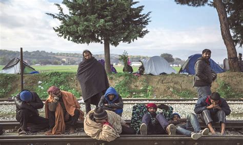 What Is The Difference Between Internal And International Migration