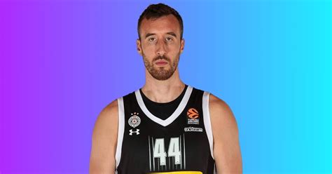 Frank Kaminsky Net Worth 2026 Bio Career And Achievements