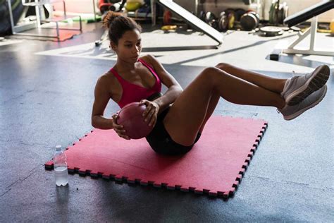 How Does Poop Affect Athletic Performance Runningshorts
