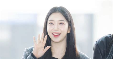 [사진]스테이씨 수민 활짝