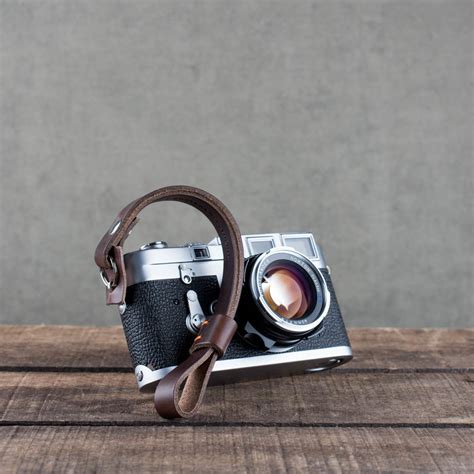 Fine Leather Camera Straps Uk Made Straps For Leica Nikon Etc