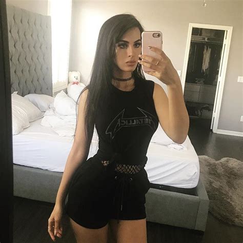Lia Sssniperwolf • Instagram Photos And Videos Sssniperwolf Mode