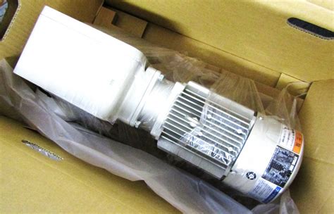 Yahooオークション 未使用長期保管品 住友重機械工業 三相200v ハ