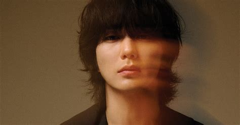 유승호 신비로움 속 깊어진 매력[화보]